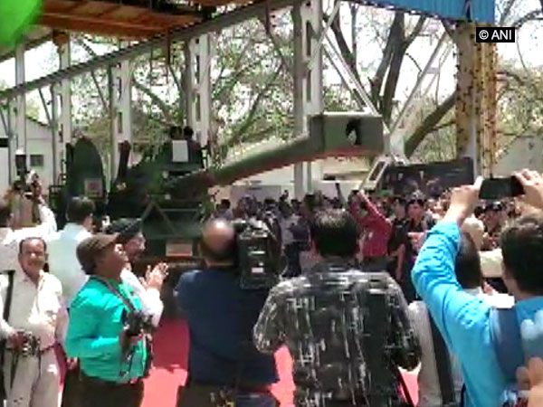 India's first indigenously built Dhanush howitzer inducted in Army