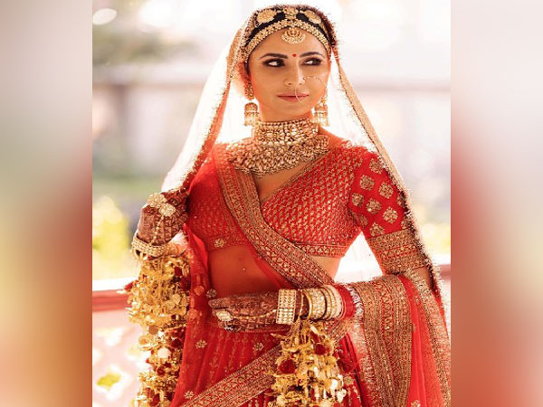 New bride Katrina Kaif prepares halwa for her first rasoi