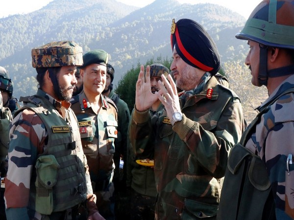 J-K: Army commander interacts with troops in Poonch, Rajouri sectors