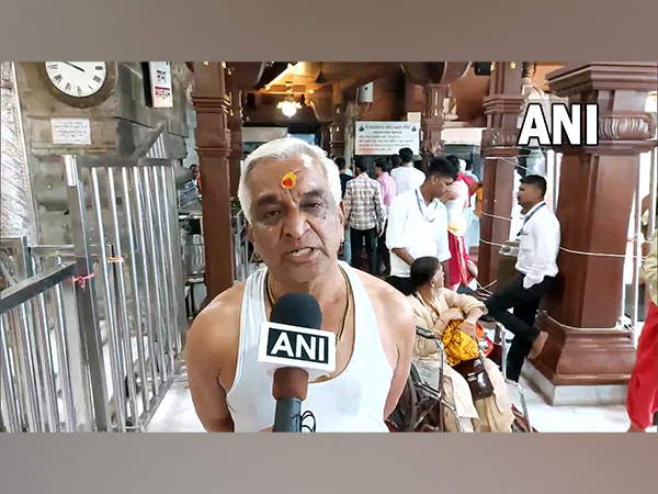 Ujjain: Mahakal priest condemns Zomato's 'thali' ad featuring Hrithik ...