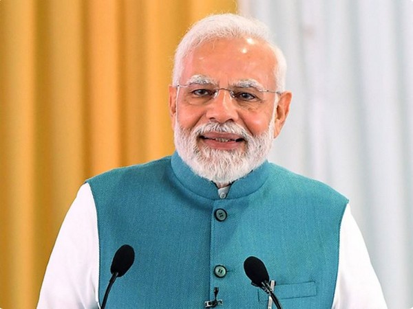 PM Modi to unveil new ensign of the Indian Navy at aircraft carrier ...