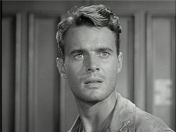 'The F.B.I.' actor William Reynolds passes away at 90