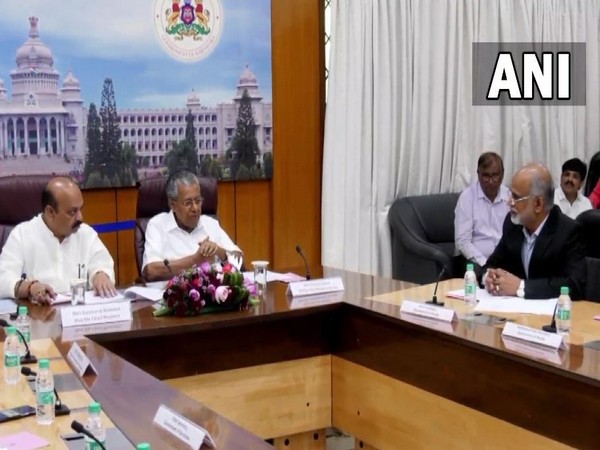 Kerala and Karnataka Chief Ministers meet in Bengaluru, discuss ...