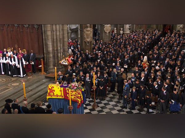 Queen Elizabeth's funeral ends at Westminster Abbey, two minutes ...