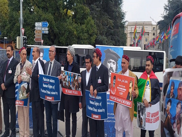 Pashtuns hold anti-Pakistan protest outside UN in Geneva