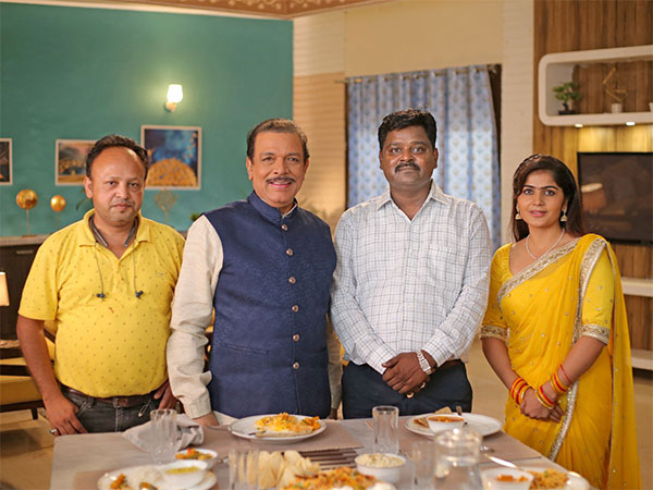 Veteran artist Govind Namdev shoots for Munshi Panna Masale