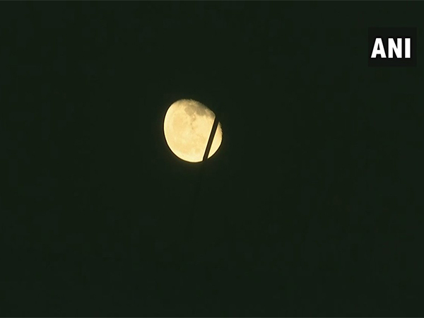 Karwa Chauth 2022: Chand kab niklega? know the timings in Delhi, other ...