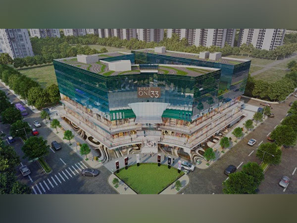 Paras Buildtech's new retail hub, Paras One33 becomes the toast of Noida