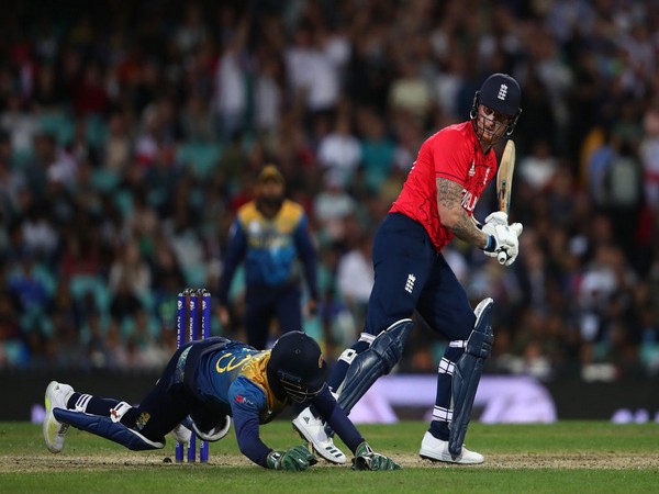 T20 WC: England survive Sri Lanka scare in death overs to reach semifinal