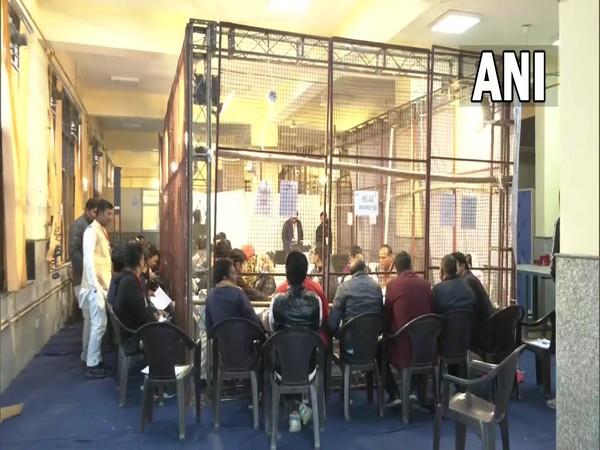 MCD poll results: BJP leads over AAP in initial trends