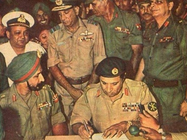 Vijay Diwas 2022: History, significance, key facts of day when Pak army ...