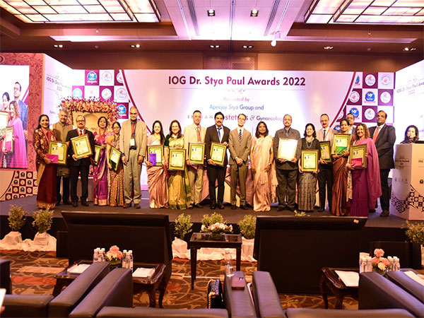 Technology to Change the World: Dr Camran Nezhat, the Pioneer in ...