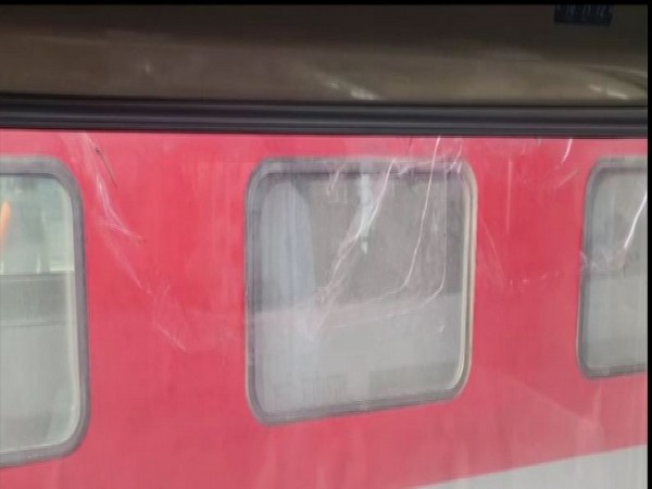 Stones pelted at Vande Bharat Express again, passengers in fear