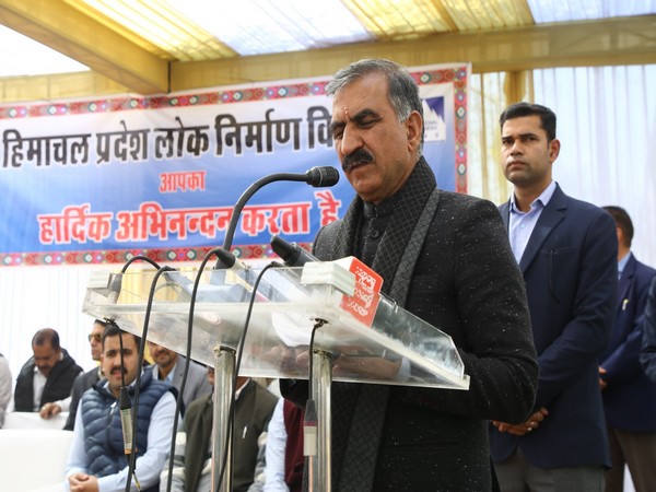 Himachal CM lays foundation of 'Himachal Niketan' in Delhi