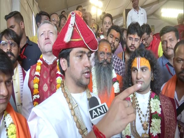 "India will soon become Hindu Rashtra": Dhirendra Shastri