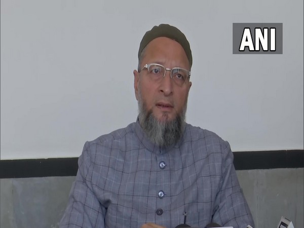 Miscreants pelt stones at Asaduddin Owaisi's house in Delhi
