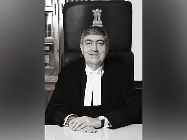 2nd seniormost SC judge Sanjay Kishan Kaul undergoes gall bladder ...