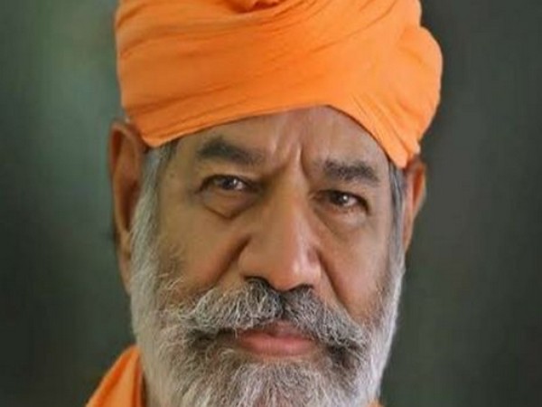 Karnataka: Shravanabelagola Jain Mutt seer Charukeerthi Bhattaraka passes away, condolences pour in