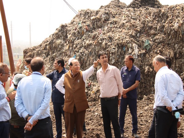 LG VK Saxena reviews progress of legacy waste disposal at landfill ...