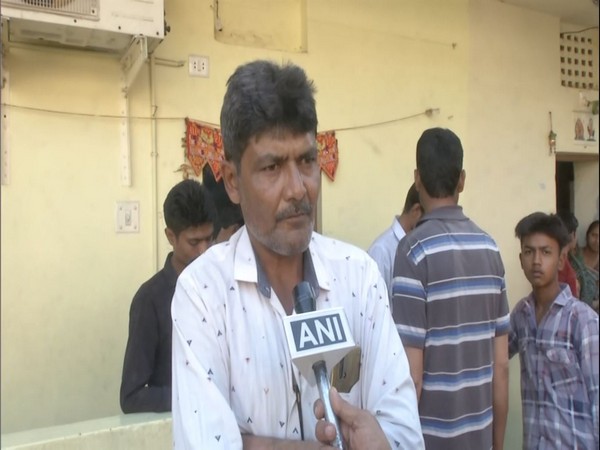 Darshan Solanki suicide case: Deceased's father writes to Maharashtra ...