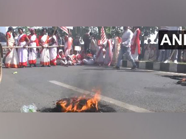 Tribal bodies hold protest against burning of religious flag in ...