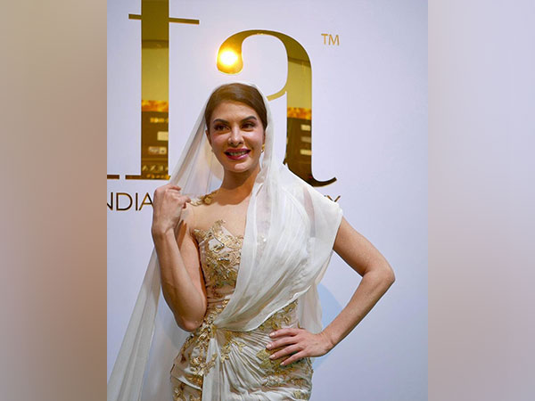 IIFA 2023: Jacqueline hops on the hooded trend, flaunts ivory, gold gown