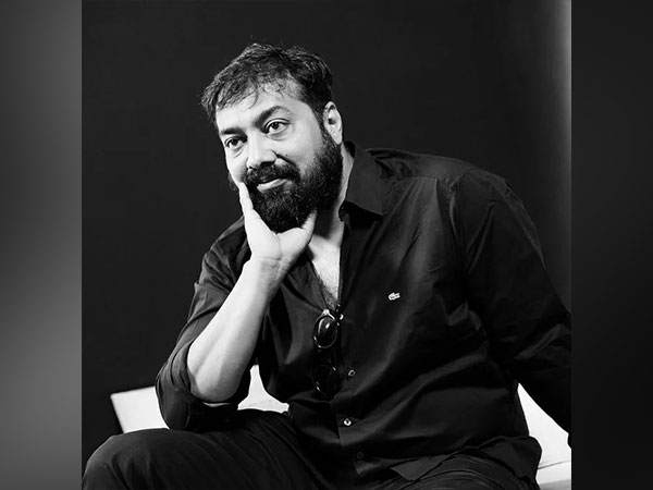 Anurag Kashyap completes 30 years in Mumbai, pens down note