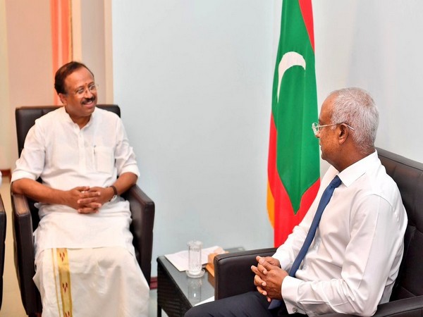 MoS Muraleedharan calls on Maldives President Ibrahim Solih in Male ...