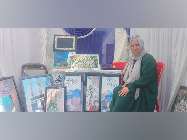 Meet Saiqa Rashid who weaves inspirational art, calligraphy from heart ...