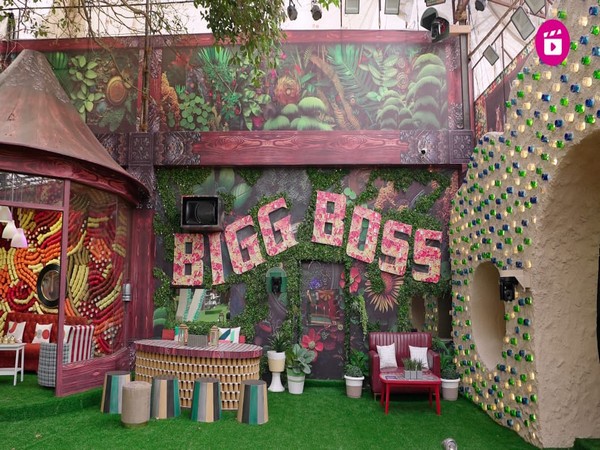 Inside photos of 'Bigg Boss OTT 2' are here!