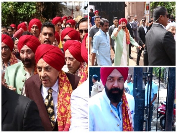 Karan Deol wedding: 'Baraatis' Dharamendra, Sunny Deol, Bobby Deol ...