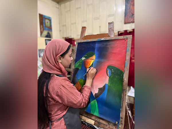 J-K: Meet Mir Andleeb who is illuminating Kashmir through art