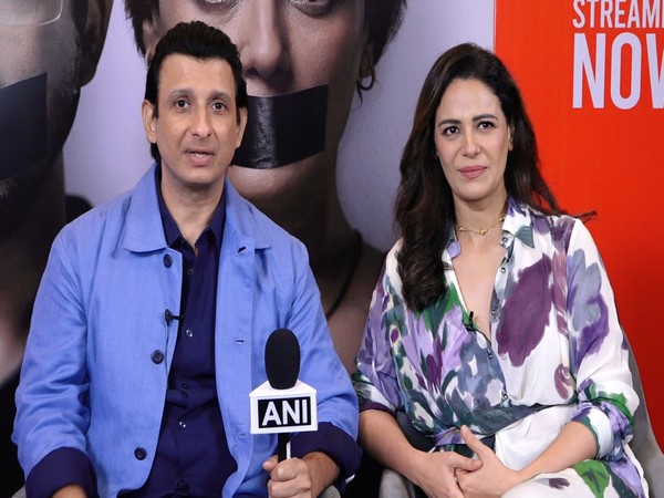 This is what Sharman Joshi, Mona Singh have to say about their new show ...