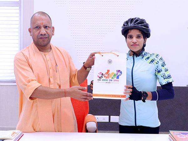 Cyclist Asha Malviya, pedalling for women's empowerment, meets UP CM Yogi Adityanath
