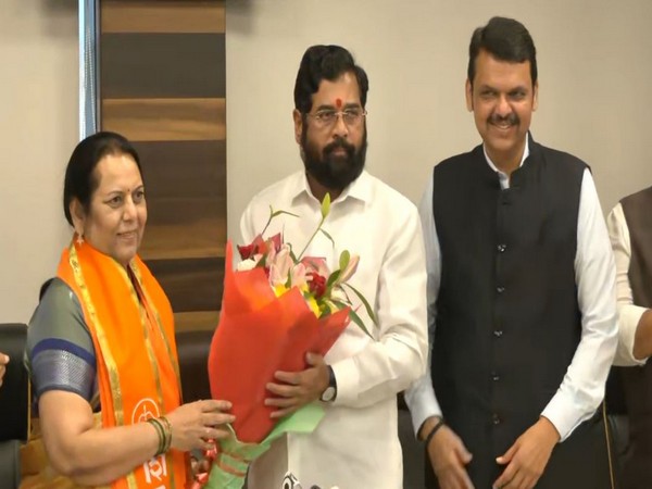 Maha Legislative Council Dy Chairperson joins Shinde's Shiv Sena ...