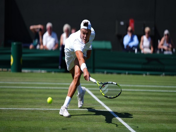 Wimbledon: Holger Rune downs Roberto Carballes Baena, reaches third round