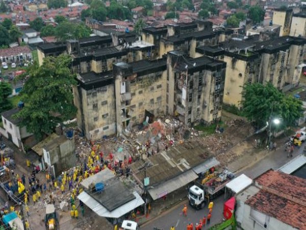 At least 9 killed in building collapse in Brazil