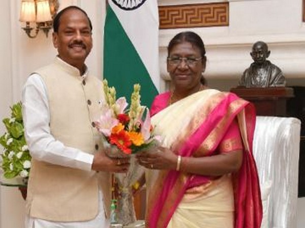 Former Jharkhand CM Raghubar Das meets President Droupadi Murmu