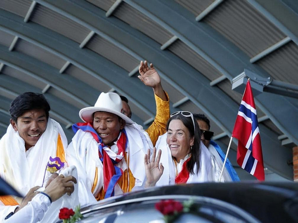 World's fastest duo to climb all 14 tallest peaks get rousing welcome ...