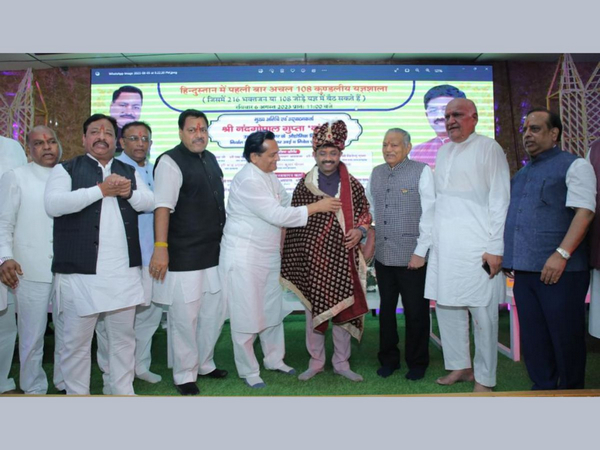 Grand inauguration of 108 Kundiya Yajnashala - Nand Gopal Gupta Nandi