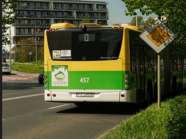 UP govt to run electric buses for 5 districts including Ayodhya