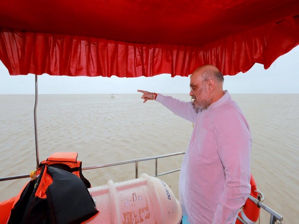 Gujarat: Union Minister Amit Shah inspects Harami Nala Creek in Kachchh