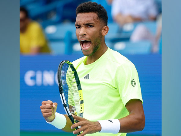 Felix Auger-Aliassime outlasts Matteo Berrettini in Cincinnati to reach R32