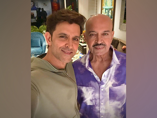 Hrithik Roshan wishes Rakesh Roshan on his birthday, says, "Happy ...