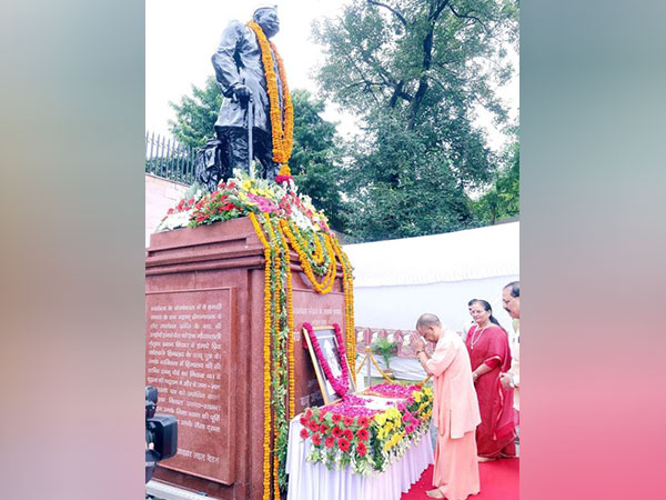 Yogi Adityanath pays tribute to UP’s first CM Govind Ballabh Pant on ...