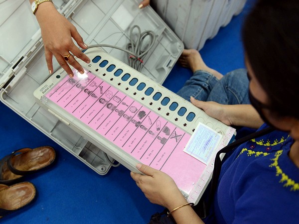 SC refuses to entertain PIL for audit of EVM software