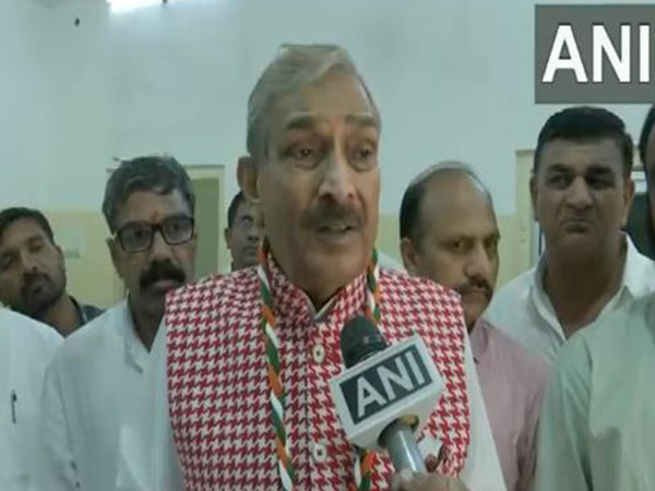 "PM trusts ED, CBI...more than he trusts his party's frontal ...