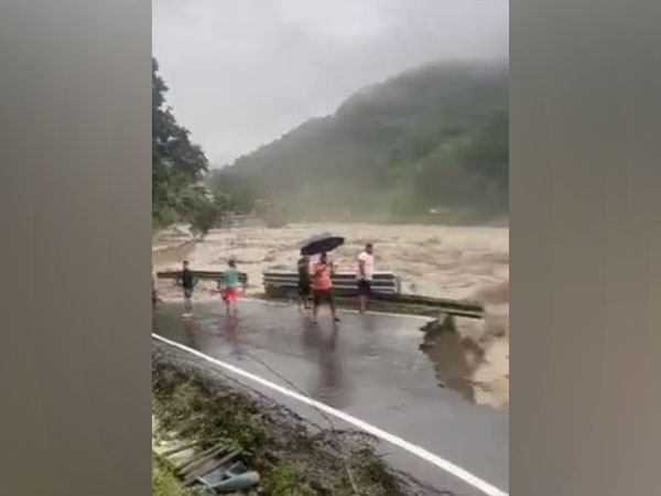 Mamata Banerjee expresses concern over Sikkim cloud burst; promises assistance from WB Govt