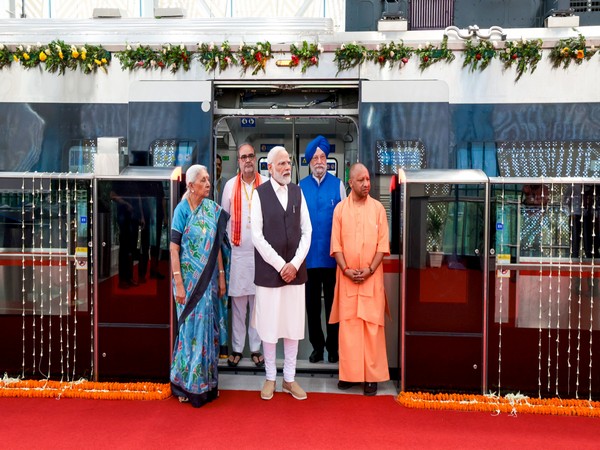CM Yogi thanks PM Modi for inaugurating country's first Rapid Rail in ...