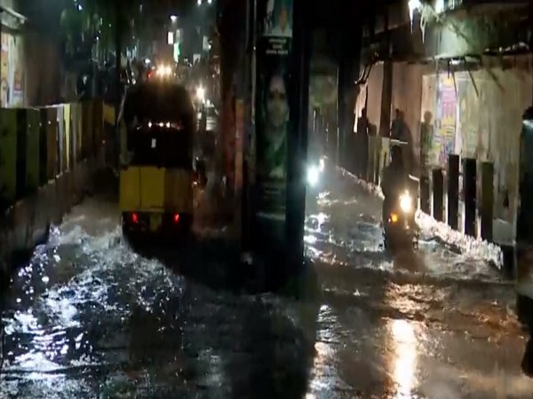 Schools in several districts of Tamil Nadu shut due to heavy rainfall, IMD issues 'orange alert'